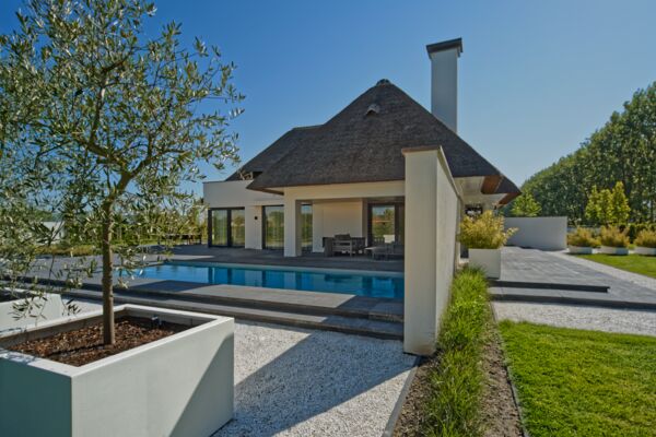 Schellevis® Zwembadrand Taupe 100x40x5 cm | Burman Sierbestrating